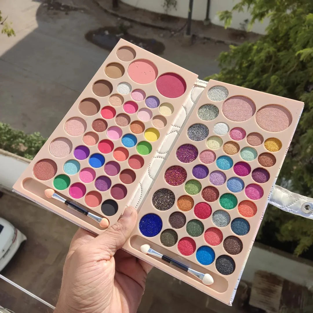True Match Fit Me Beauty Book All-in-One Folding Highlighter Blush & E ...